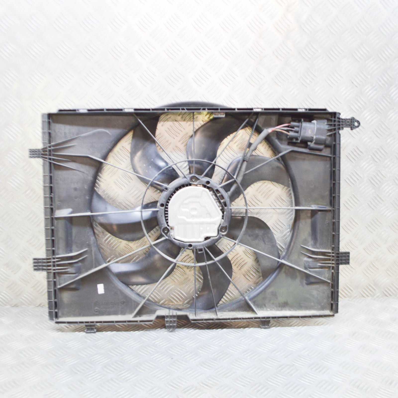 MERCEDES-BENZ C W205 Engine Cooling Fan Radiator A0999061000 2.0i 135kw ...