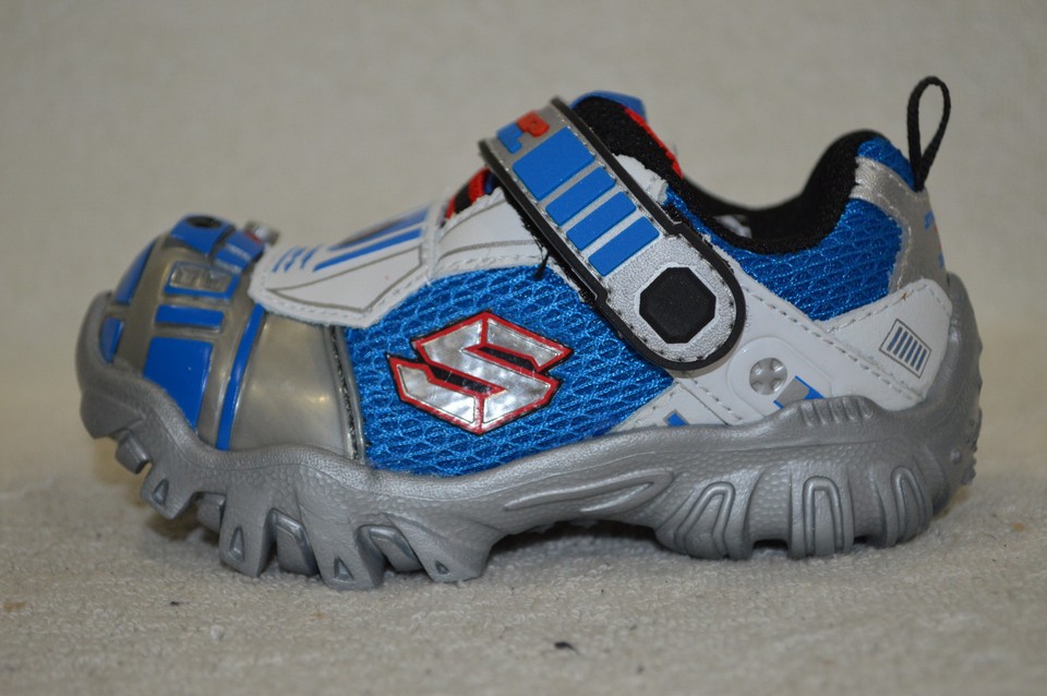 Skechers Toddler Boy's Star Wars Damager III Astromech Light Up Shoes ...