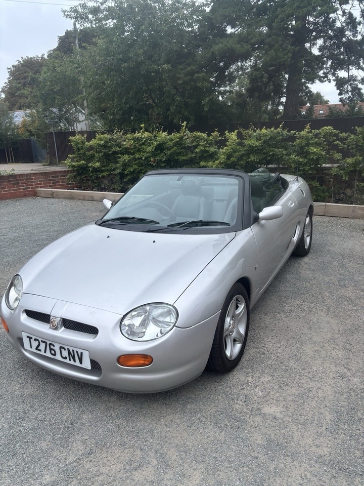 1999 MG MGF Silver Convertible with Black Leather Seats Petrol Manual 1 ...