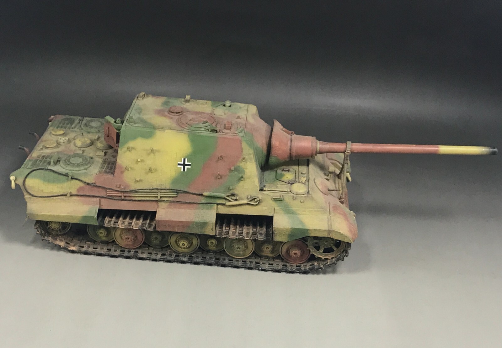 1/35 Built Dragon 6493 WWII German Jagdtiger Porsche w/Zimmerit Tank ...