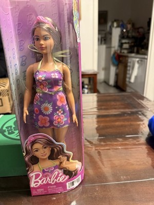 Mattel Barbie Fashionistas Doll Medium Complexion Brown Eyes 11in ...