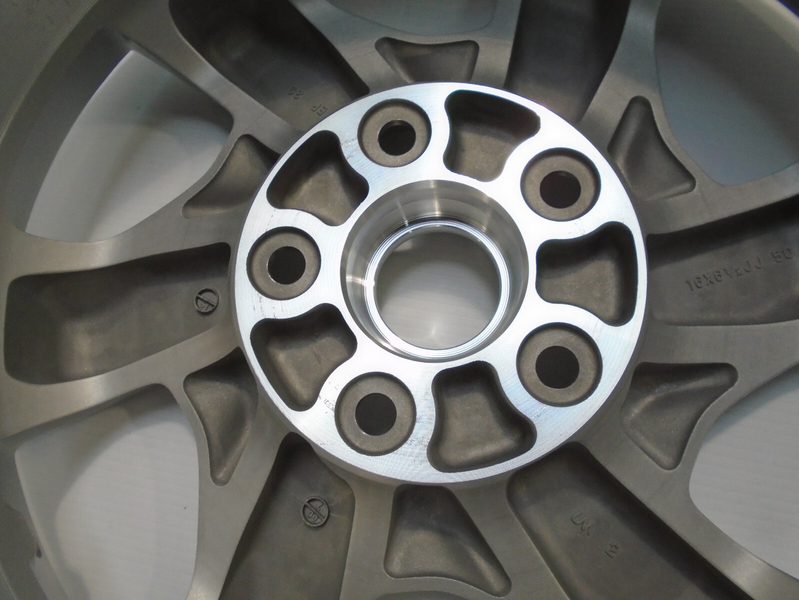 Genuine Mazda Tribute EP 2000-03 Alloy Wheel 9965-29-6560 | eBay UK