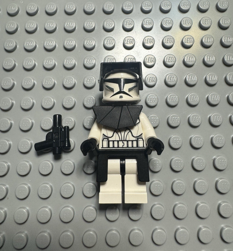 Lego Star Wars Clone Trooper (Black Pauldron, Kama, Visor) Minifigure ...