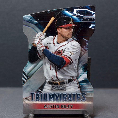2023 Topps Stadium Club Chrome AUSTIN RILEY #T-16 Triumvirates Insert ...
