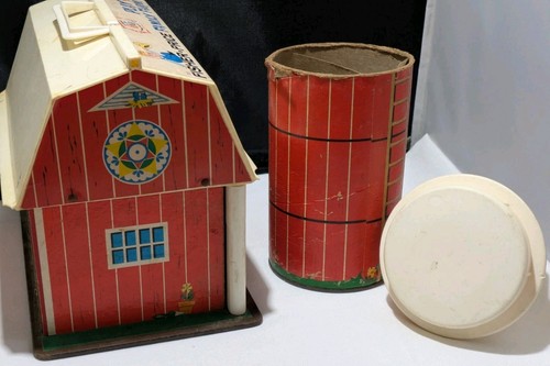 Vintage 1967 Fisher Price Little People Play Family Farm Barn #915 Moo ...