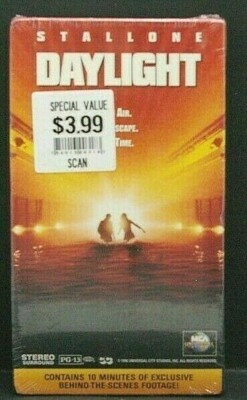 Daylight VHS Action Sylvester Stallone Viggo Mortensen Dan Hedaya, New ...