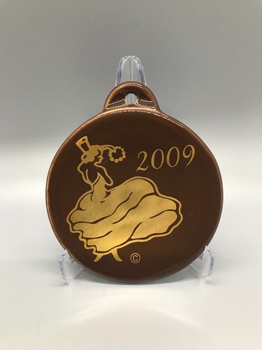 Fiesta Chocolate Dancing Lady 2009 Ornament | Fiestaware Brown ...