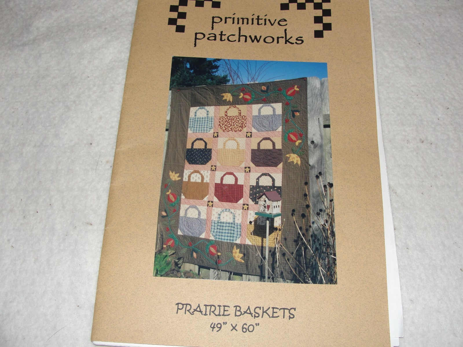 PRAIRIE BASKETS Applique Border Quilt Pattern From Primitive Patchworks ...