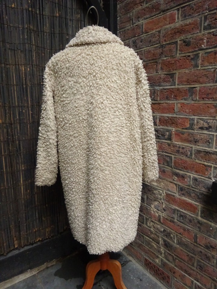 RETRO CURLY WOOL COAT-Beautiful Warm Curly Wool Full Length Coat. | eBay