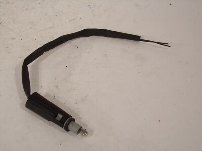 2003-2014 VOLVO XC90 HEADLIGHT LAMP SMALL PARK SIGNAL BULB SOCKET PLUG ...