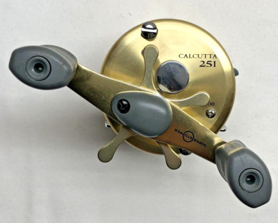 Baitcasting - Shimano Calcutta 250