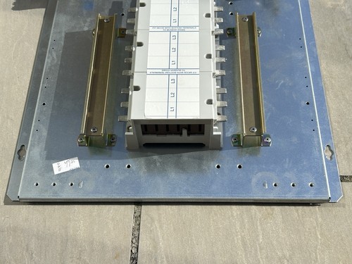 Mem Panel MCCB Distribution Board Box Fuse 6 Way 3 Phase Busbar Buzzbar ...