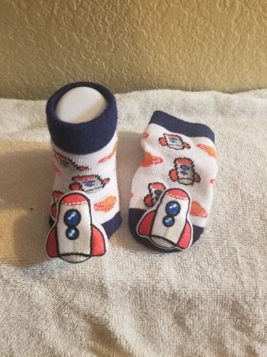 WADDLE BABY BOOTIES - BABY/TODDLER 6-12 MONTHS - ROCKET SHIP - DISPLAY ...