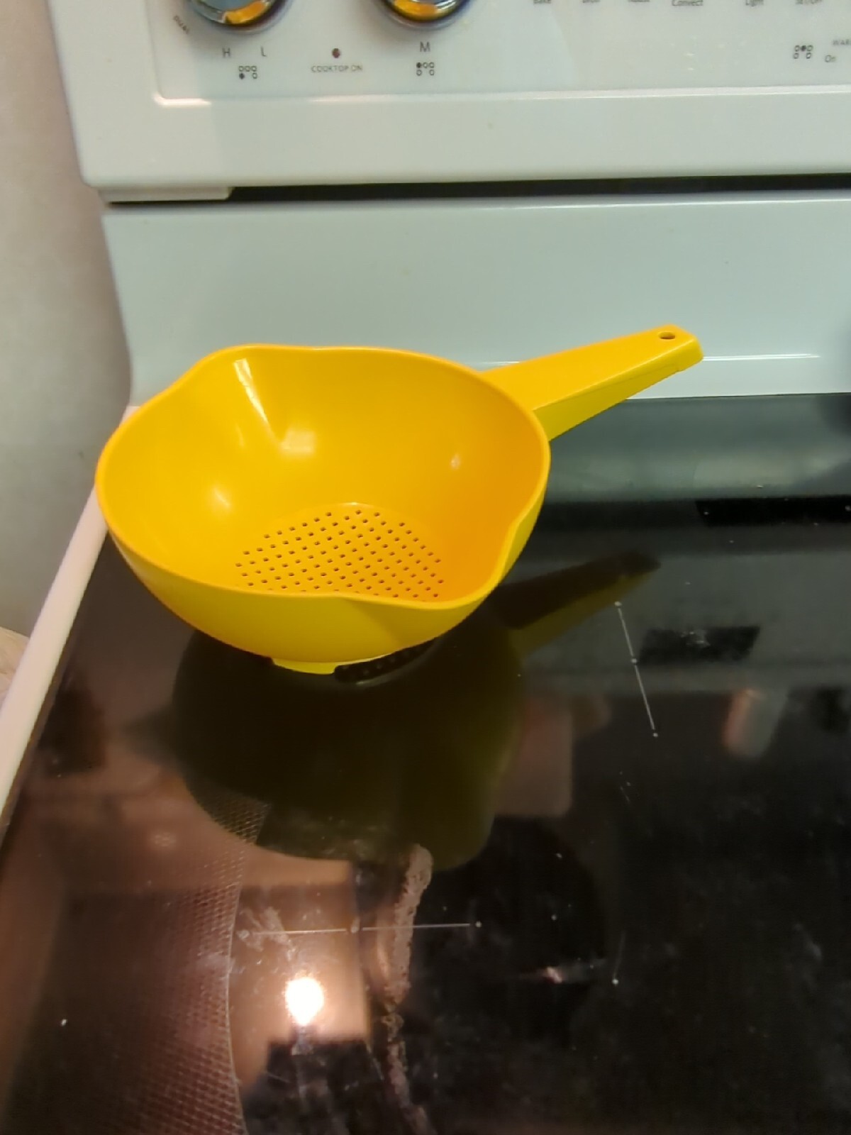 Vintage Tupperware Small 1 Qt Yellow Colander Strainer Double Pour ...