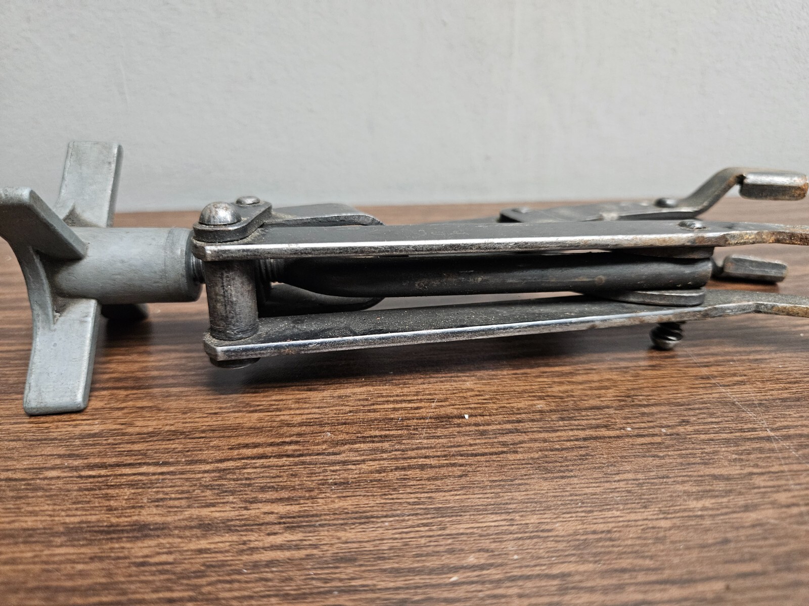 Blue Point Vintage Valve Spring Compressor Lifter Tool CF12 Screw Type ...