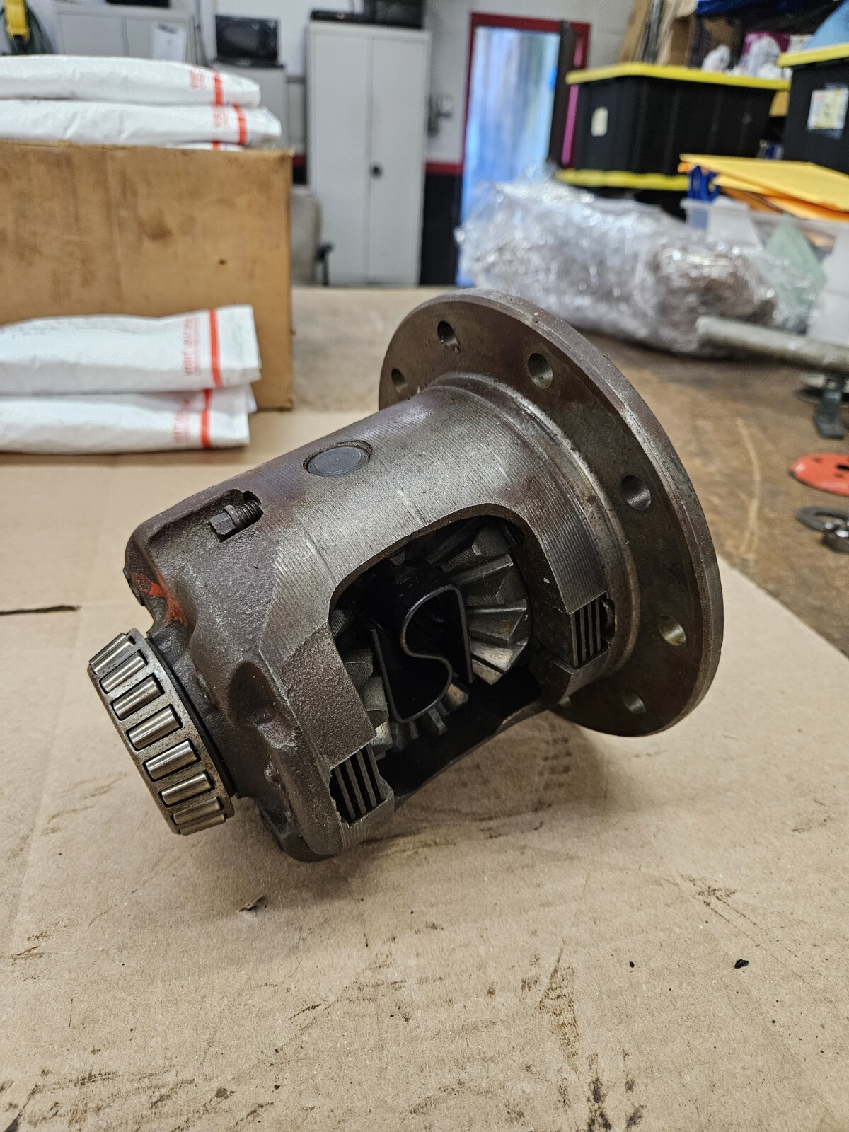 10 BOLT 8.5 G80 POSI UNIT 410409 Cutlass Monte Carlo GN 442 Camaro 2 ...