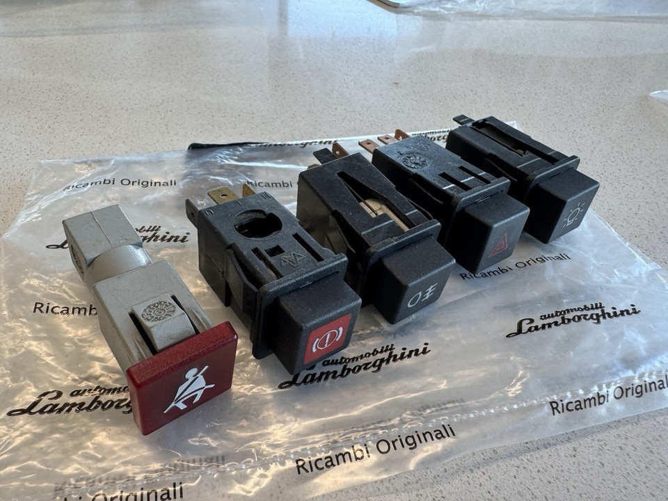 Lamborghini Countach 5000QV – BRAND NEW OEM Lighting Switches & Warning ...