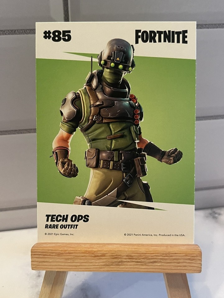 2021 Panini Fortnite Series 3 Tech Ops Holo Foil Rare Outfit #85 USA | eBay