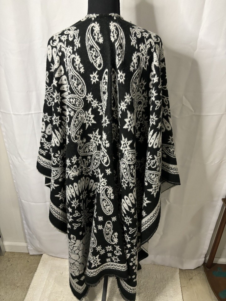 Idyllwind by Miranda Lambert Cardigan/Wrap Stitch Details Boho One Size ...