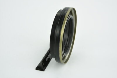 Drive Shaft Oil Seal 37.75X59.35X8X13.5 For NISSAN X-TRAIL T30,T31,T32 ...