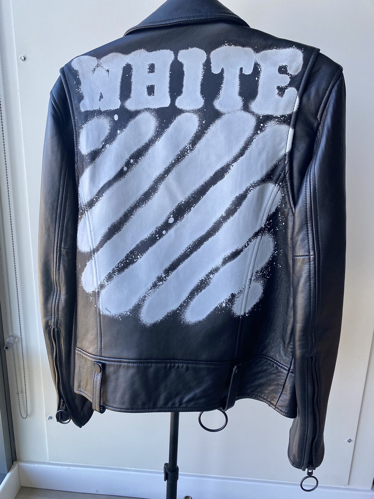 $3550 OFF-WHITE BLACK LEATHER MOTORCYCLE JACKET XS , … - Gem