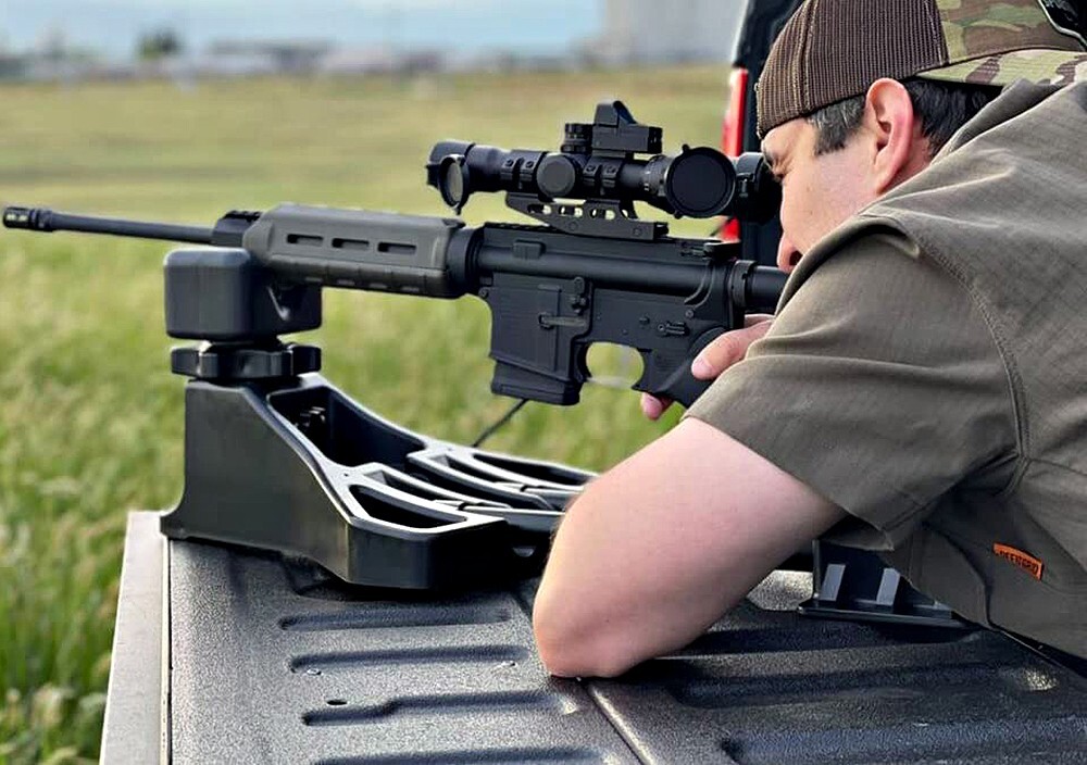 SHOOTING REST STEADY RIFLE GUN SHOT STAND ADJUSTABLE BRACKETS HEAVY ...