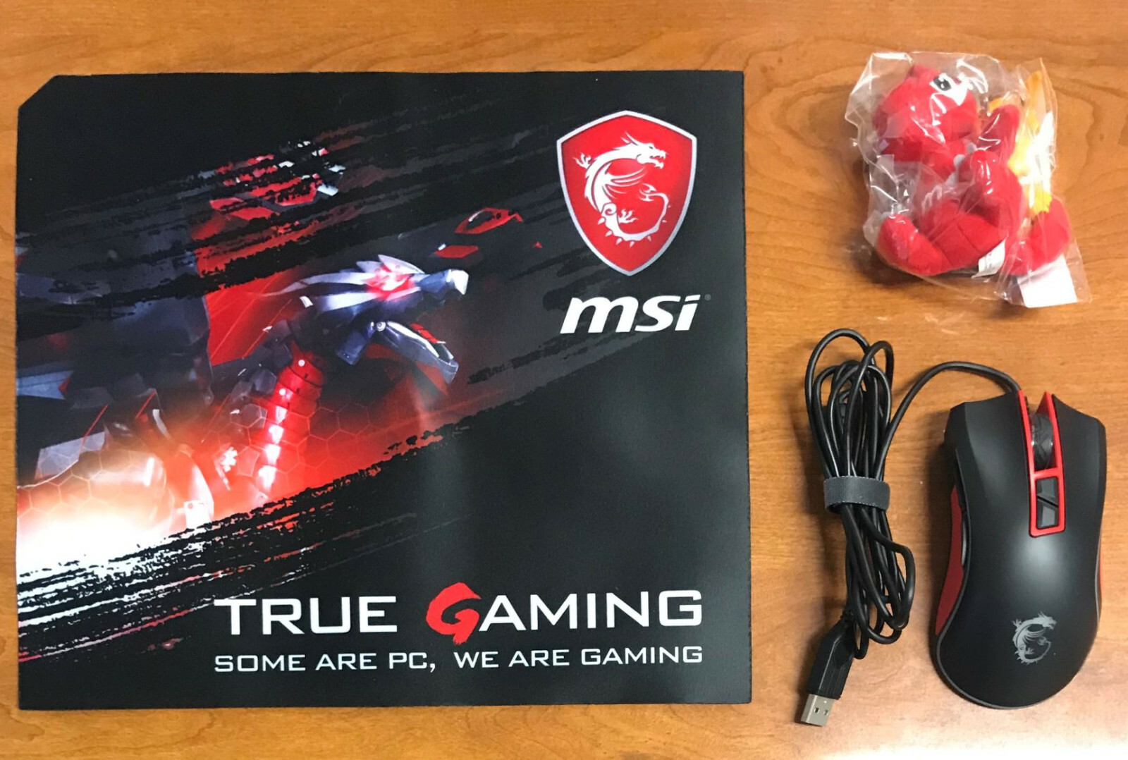 MSI GP Loot Box Pack 2018 WW (Gaming Mouse Dragon Doll Charm Dragon ...