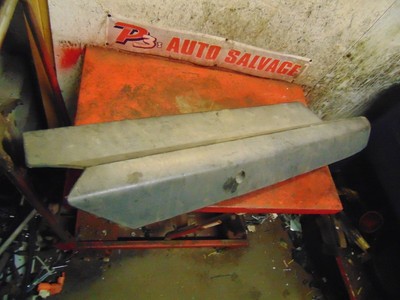 02 06 05 04 03 Chevy Avalanche oem drivers side left tool storage cargo ...