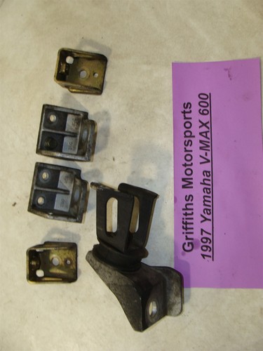 1997 YAMAHA VMAX 600 8CR set of motor mounts brace brackets | eBay ...