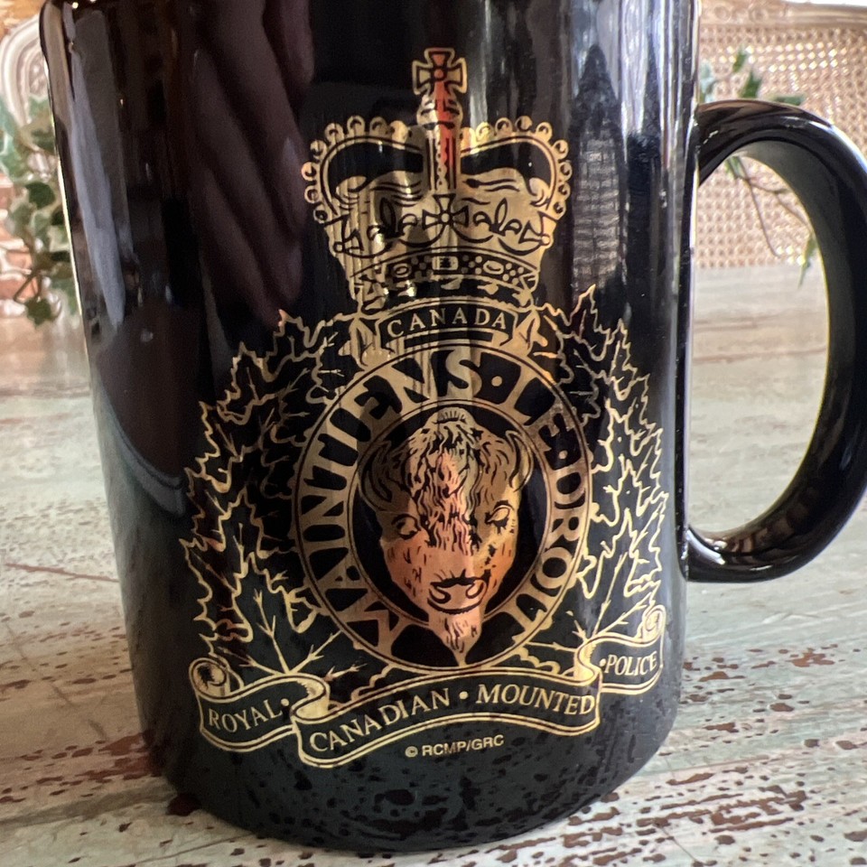 Vintage Royal Canadian Mounted Police Coffee Mug Cup RCMP Canada RARE 4 ...