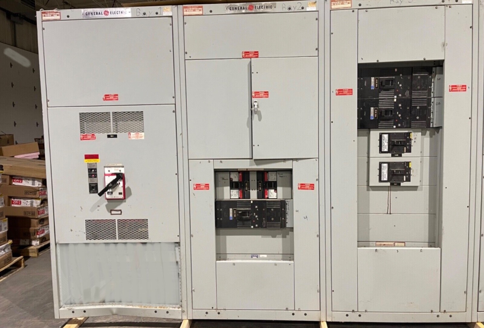 GE 2000 Amp Panel Panelboard 480v/277v 208v/120v 240 FUSIBLE SWITCH GFI ...