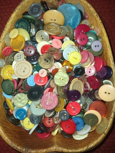 Vintage Sewing Buttons Lot - Plastic, Shell, Glass, Metal...All Sizes ...