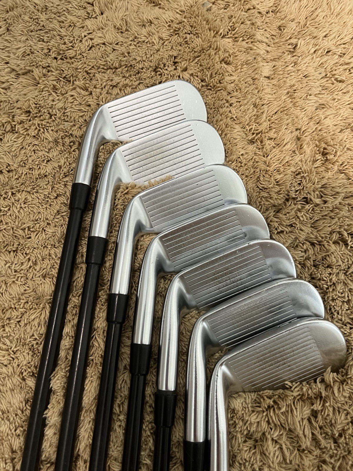 Titleist 620 MB Blade Set 4-PW. Dynamic Gold S400 Black Shafts ...