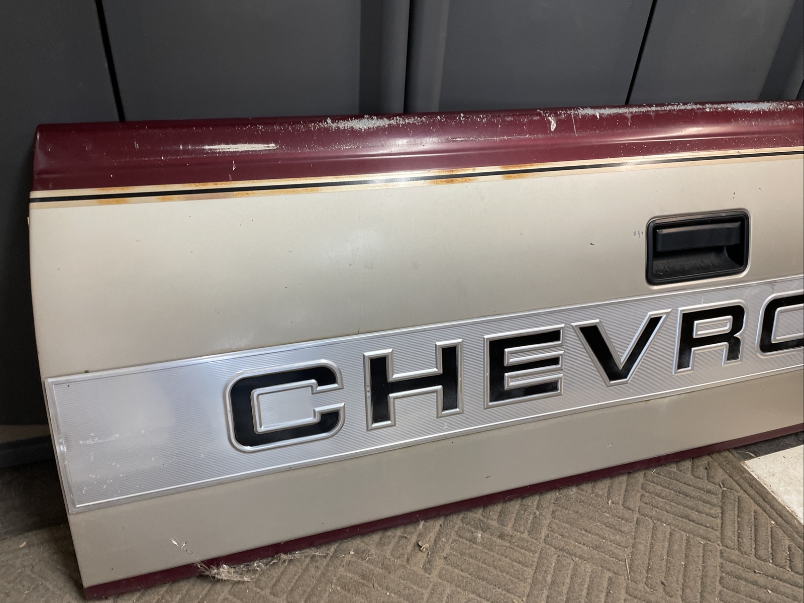 1988-1998 Chevrolet 1500 Pickup Tailgate | Genuine OEM