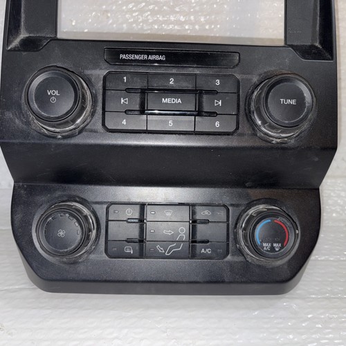 2022 FORD F250 RADIO CLIMATE CONTROL DASH 8" SCREEN PANEL LC3T-18E243 ...