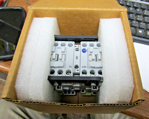NEW ALLEN BRADLEY 104-C09N22 REVERSING CONTACTOR 100-C09*10 COIL 440VAC ...