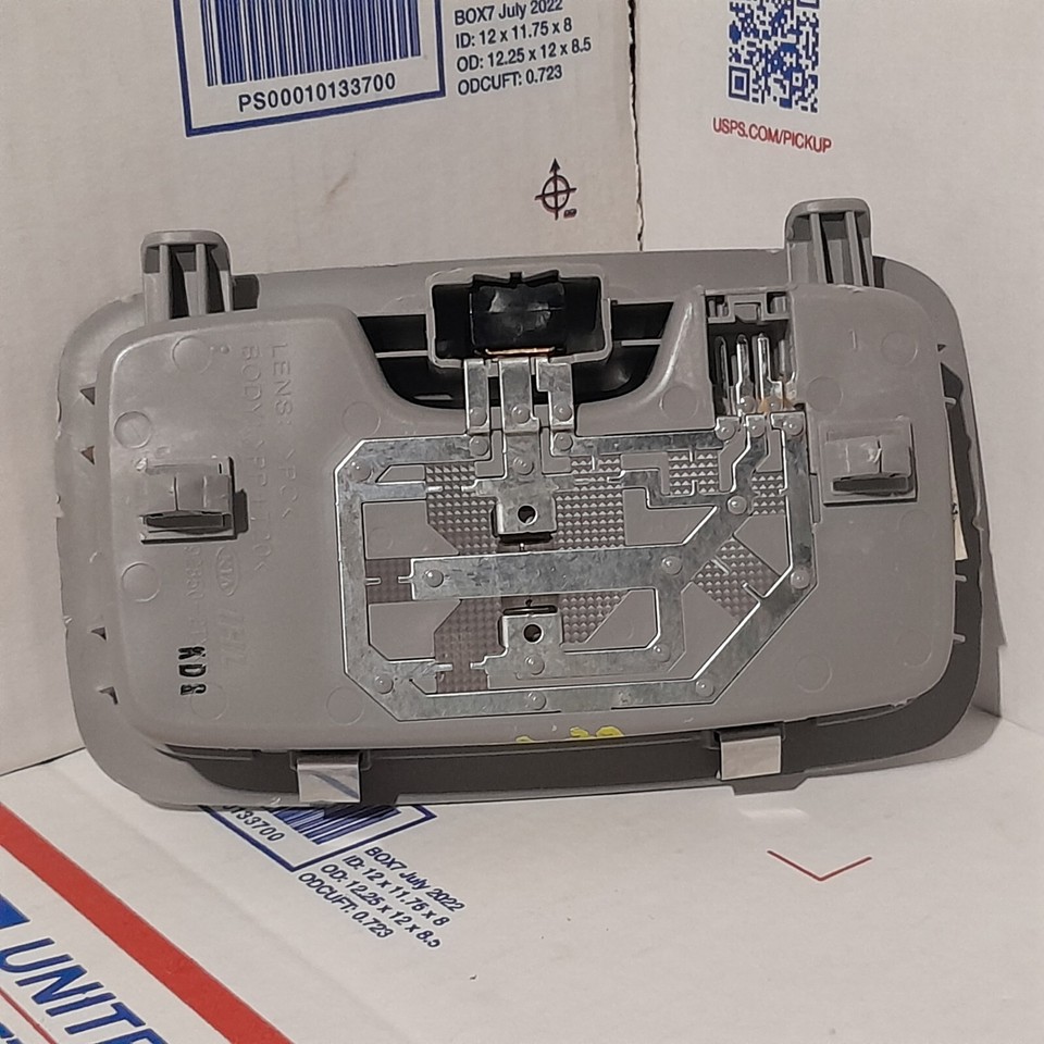 🔥 2011-2015 Kia Optima Overhead Rear Dome Light Lamp Console OEM | eBay