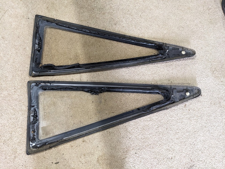 1984-1989 NISSAN 300ZX Z31 Turbo QUARTER WINDOW GLASS Set | eBay