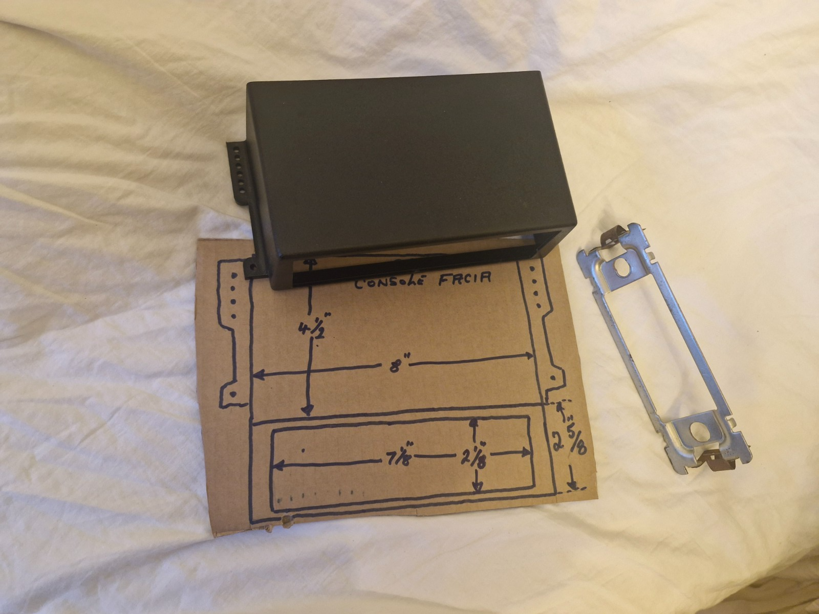 Triumph Herald/Vitesse Under Dash Radio Box | eBay UK