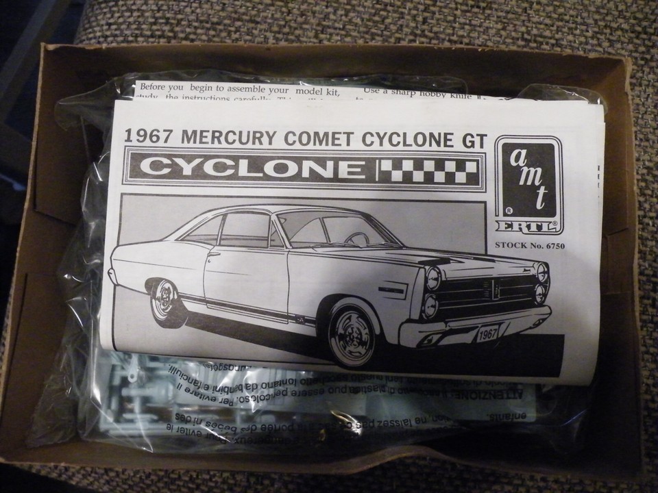 AMT 1967 Mercury Comet Cyclone GT Muscle Car Model Kit 1:25 | eBay