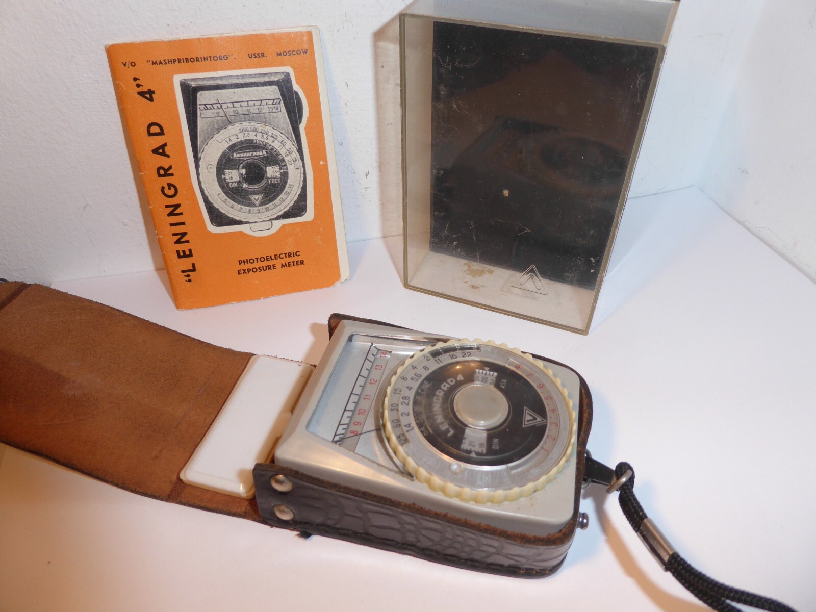 BOXED LENINGRAD 4 SELENIUM CELL PHOTOGRAPHIC LIGHT METER | eBay UK