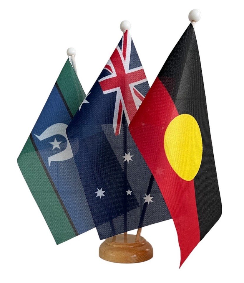 Australia Flag Aboriginal Flag TSI Flag 3 set Table Desk Flags Wooden ...