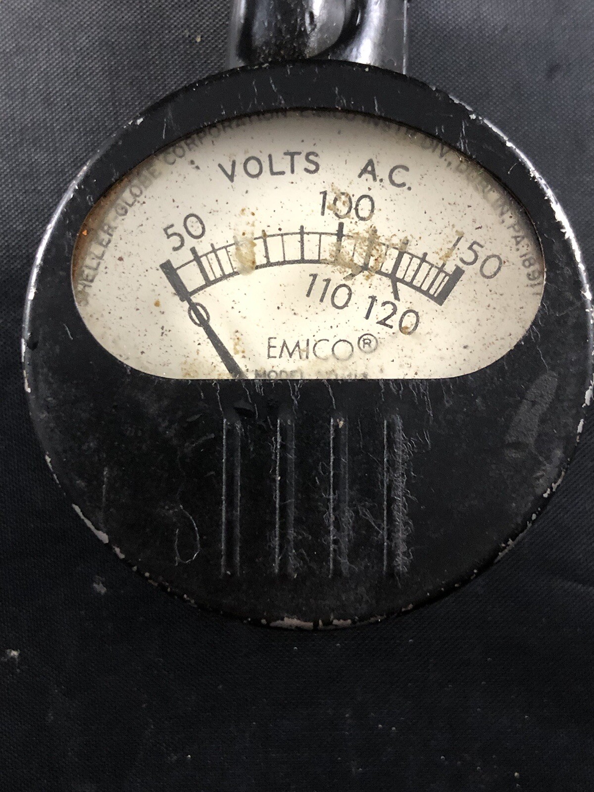 RCA Vintage Plugin type Voltmeter, Voltage Power Line Monitor # WV-548A ...