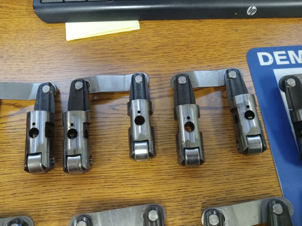 Crower Severe Duty Cutaway Mechanical Roller Lifter Bbc 16 Pc P/N 66293 ...