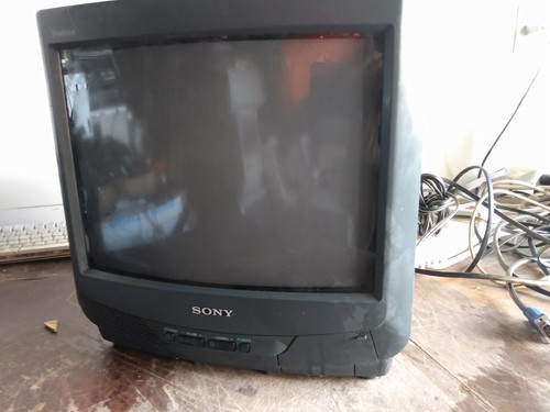 VINTAGE SONY TRINITRON 13" GAMING TELEVISION KV-13M20 MFG 1996 | eBay