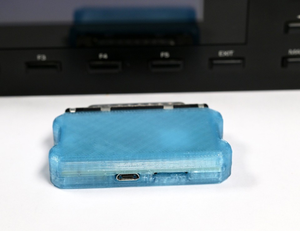 Roland SP-700 Kit with Micro Card reader, 5 Sound Micro Cards and SCSI ...