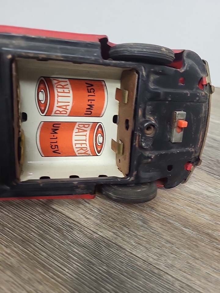 Vintage Bandai VW Bug Battery Operated Red Volkswagen Beetle Toy Car ...