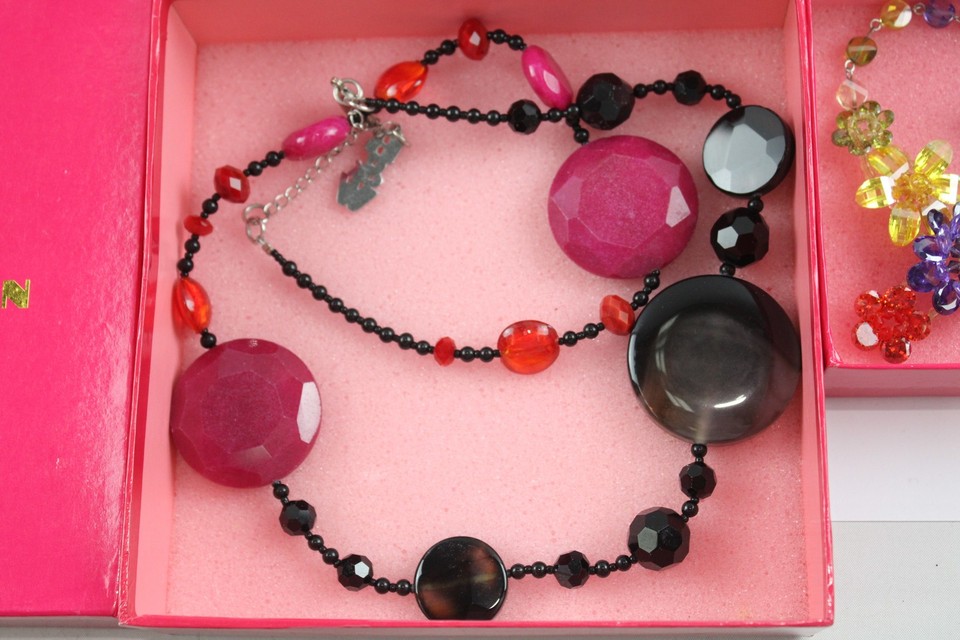 Butler & Wilson Jewellery necklaces Floral Silver Tone Boxed Signed ...