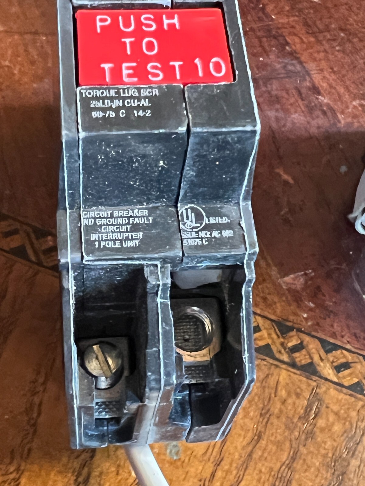 THQL1120GF GE Plug In Ground Fault Circuit Breaker 20 AMP 120V GFCI NEW ...