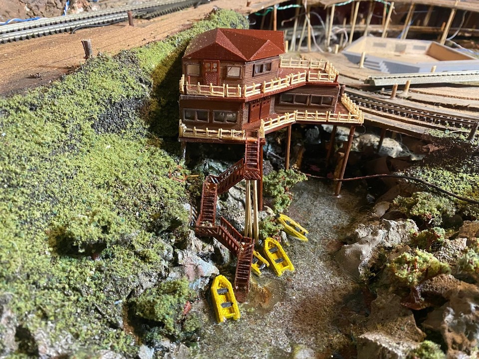 Assembled Scale Model River Rafting Outpost T, Z, N, HO, S, & O Scales ...